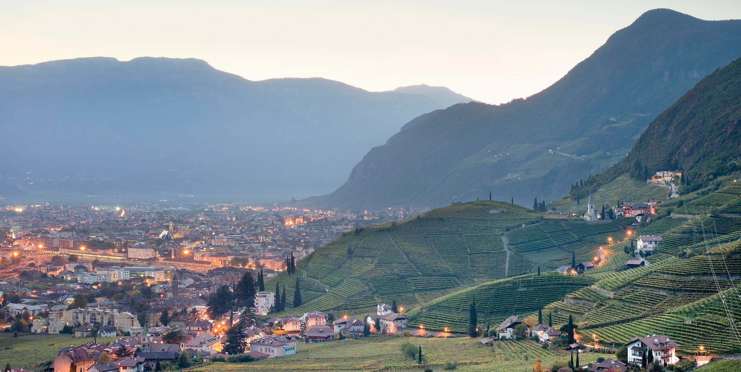 Bozen in Südtirol - Die Landeshauptstadt - Ritten, das Sonnenplateau ...